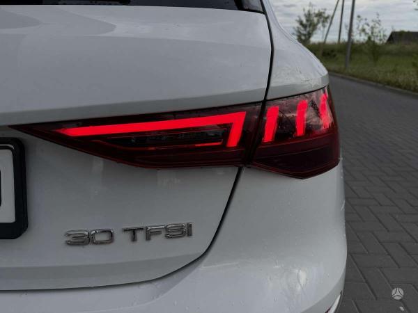 Balts Audi A3 2022 Viļņa, ar dzinēja tilpumu 1.00 L un nobraukumu 166 tūkst. km par 17500 €, foto 9 vietnē AUTOMOTO.COM.LV