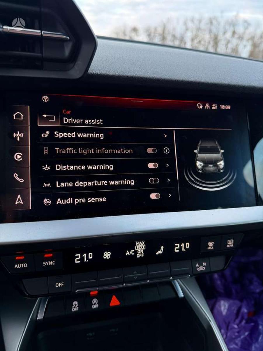Balts Audi A3 2022 Viļņa, ar dzinēja tilpumu 1.00 L un nobraukumu 166 tūkst. km par 17500 €, foto 26 vietnē AUTOMOTO.COM.LV