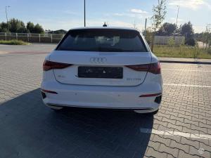 White Audi A3 2022 in Vilnius, with an engine capacity of 1.00 L and mileage of 167 thousand km for 17300 €, photo 6 on AUTOMOTO.COM.LV