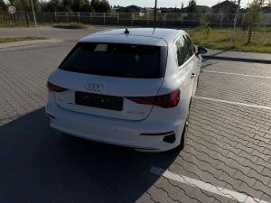White Audi A3 2022 in Vilnius, with an engine capacity of 1.00 L and mileage of 167 thousand km for 17300 €, photo 7 on AUTOMOTO.COM.LV