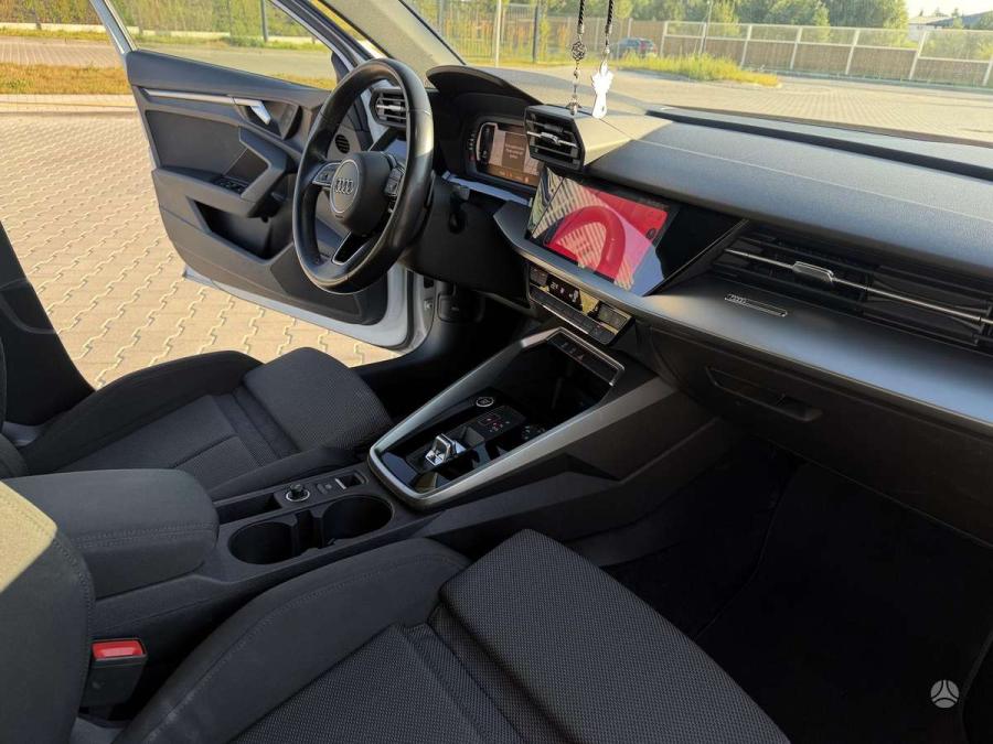 White Audi A3 2022 in Vilnius, with an engine capacity of 1.00 L and mileage of 167 thousand km for 17300 €, photo 11 on AUTOMOTO.COM.LV