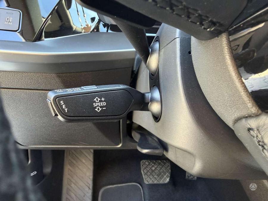 White Audi A3 2022 in Vilnius, with an engine capacity of 1.00 L and mileage of 167 thousand km for 17300 €, photo 16 on AUTOMOTO.COM.LV