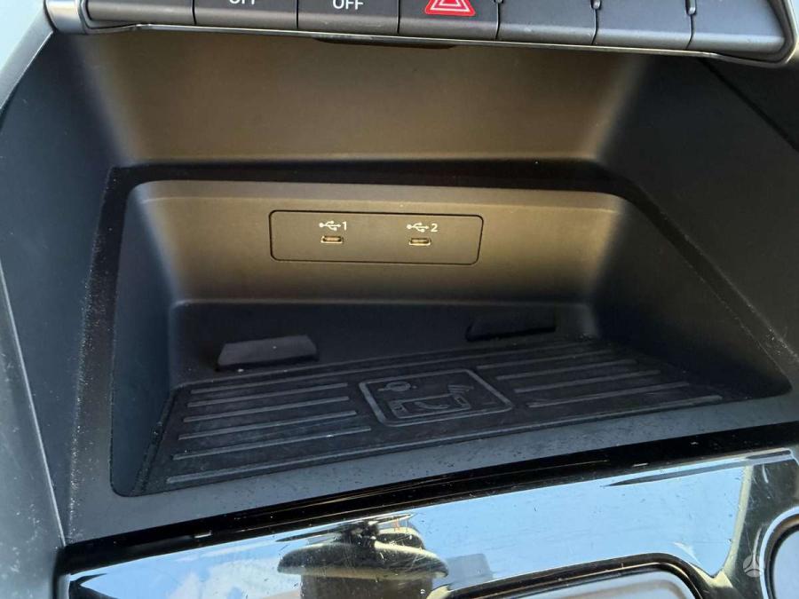 White Audi A3 2022 in Vilnius, with an engine capacity of 1.00 L and mileage of 167 thousand km for 17300 €, photo 19 on AUTOMOTO.COM.LV