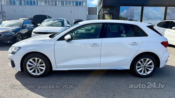 White Audi A3 2022 in Tallinn, with an engine capacity of 1.50 L and mileage of 79 thousand km for 19900 €, photo 6 on AUTOMOTO.COM.LV