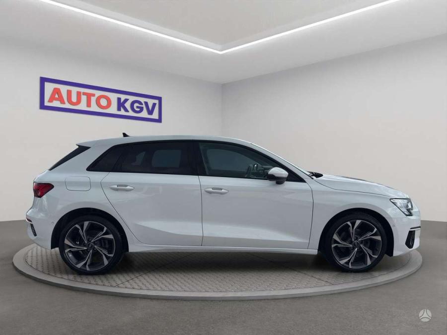 White Audi A3 2024 in Kaunas, with an engine capacity of 1.50 L and mileage of 20 thousand km for 28999 €, photo 7 on AUTOMOTO.COM.LV