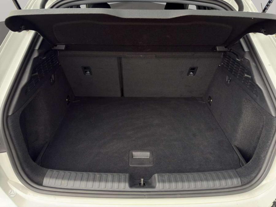 White Audi A3 2024 in Kaunas, with an engine capacity of 1.50 L and mileage of 20 thousand km for 28999 €, photo 11 on AUTOMOTO.COM.LV