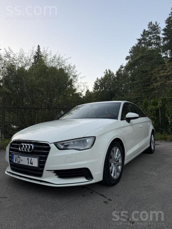 Balts Audi A3 2014 Rīga, ar dzinēja tilpumu 1.40 L un nobraukumu 184 tūkst. km par 9900 €, foto 4 vietnē AUTOMOTO.COM.LV