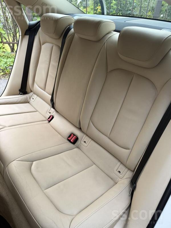 Balts Audi A3 2014 Rīga, ar dzinēja tilpumu 1.40 L un nobraukumu 184 tūkst. km par 9900 €, foto 8 vietnē AUTOMOTO.COM.LV