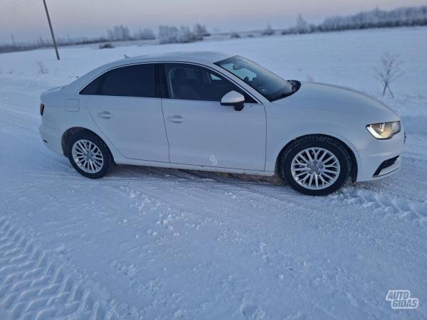 Balts Audi A3 2015 Radviliškis, ar dzinēja tilpumu 2.00 L un nobraukumu 339 tūkst. km par 6600 €, foto 4 vietnē AUTOMOTO.COM.LV