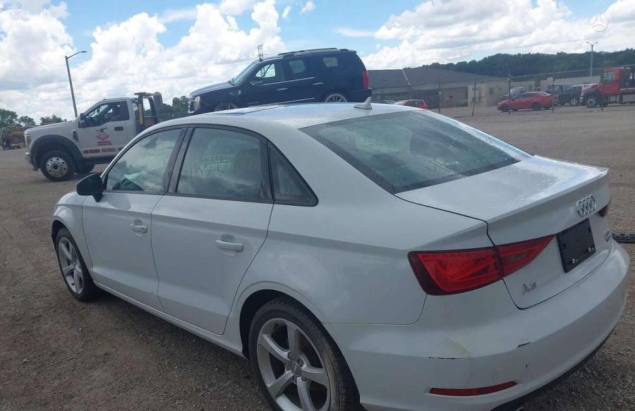Balts Audi A3 2015 Viļņa, ar dzinēja tilpumu 1.98 L un nobraukumu 148 tūkst. km par 5700 €, foto 7 vietnē AUTOMOTO.COM.LV