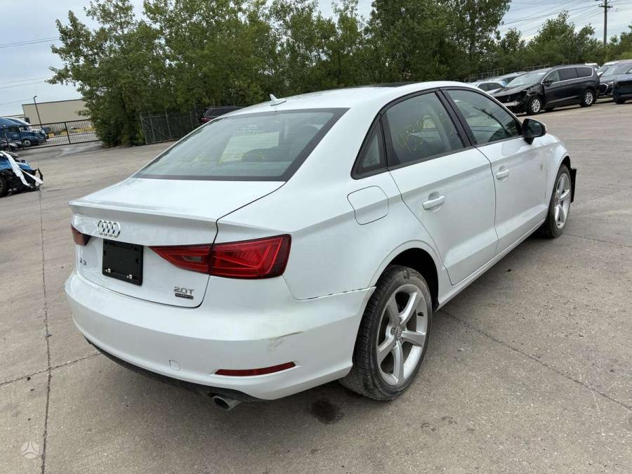 Balts Audi A3 2015 Viļņa, ar dzinēja tilpumu 1.98 L un nobraukumu 148 tūkst. km par 5700 €, foto 11 vietnē AUTOMOTO.COM.LV