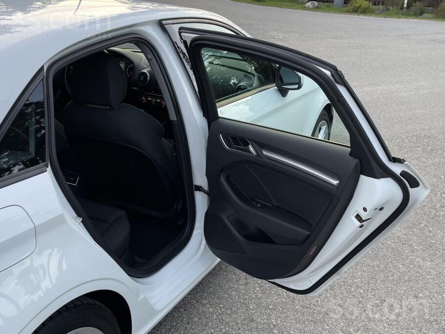 White Audi A3 2016 in Riga, with an engine capacity of 2.00 L and mileage of 251 thousand km for 11490 €, photo 12 on AUTOMOTO.COM.LV