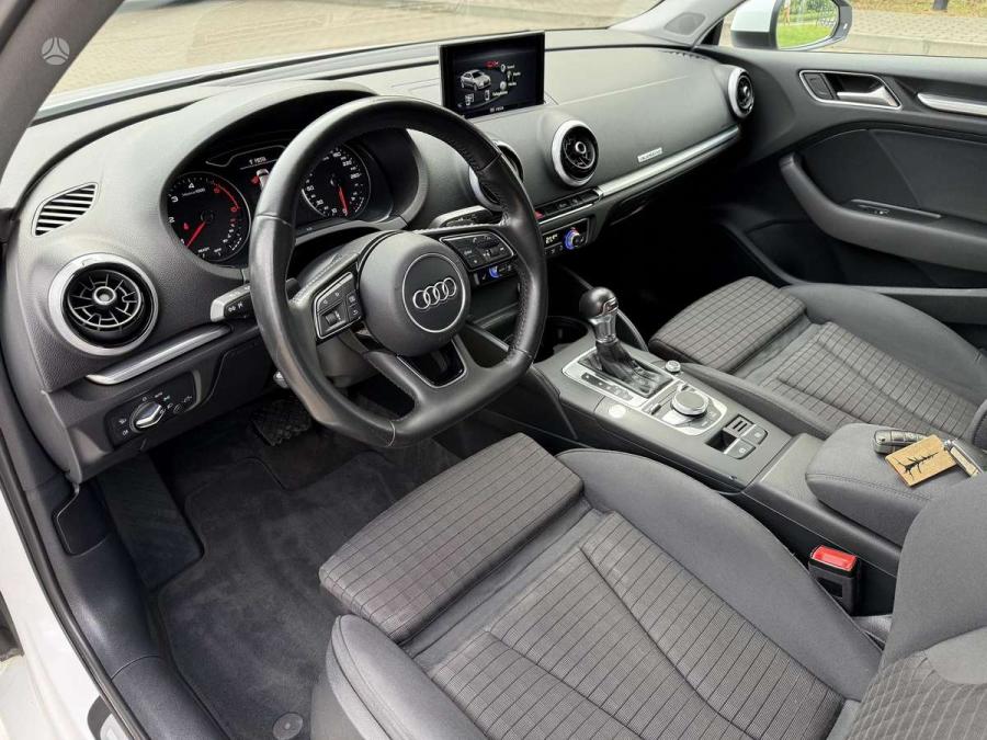 Balts Audi A3 2016 Prienai, ar dzinēja tilpumu 2.00 L un nobraukumu 143 tūkst. km par 13950 €, foto 25 vietnē AUTOMOTO.COM.LV