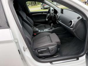 Balts Audi A3 2016 Prienai, ar dzinēja tilpumu 2.00 L un nobraukumu 143 tūkst. km par 13950 €, foto 31 vietnē AUTOMOTO.COM.LV