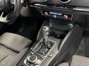 Balts Audi A3 2016 Prienai, ar dzinēja tilpumu 2.00 L un nobraukumu 143 tūkst. km par 13950 €, foto 39 vietnē AUTOMOTO.COM.LV