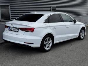 White Audi A3 2017 in Riga, with an engine capacity of 1.50 L and mileage of 153 thousand km for 13900 €, photo 6 on AUTOMOTO.COM.LV