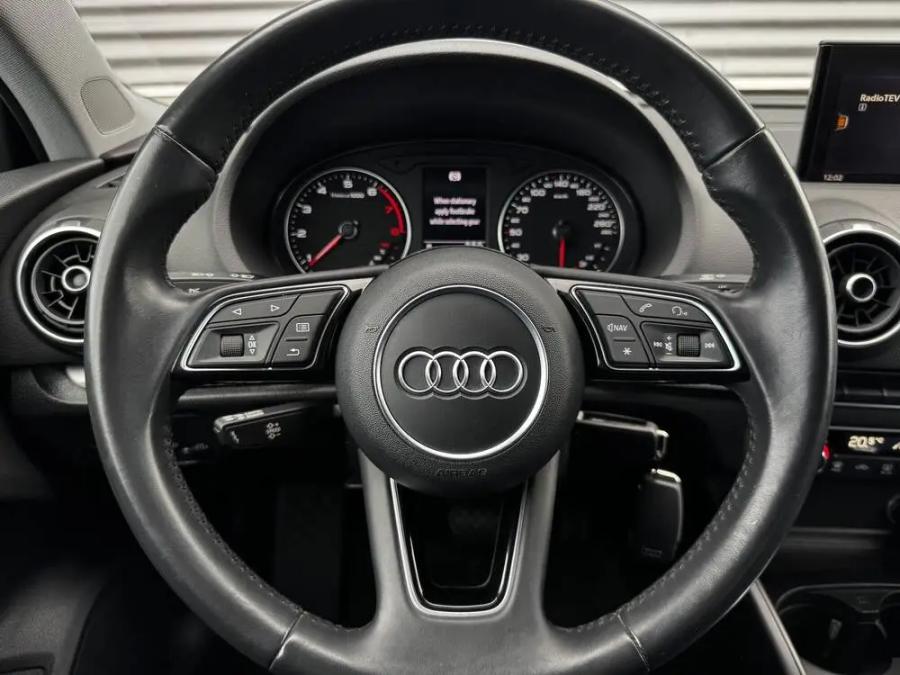 White Audi A3 2017 in Riga, with an engine capacity of 1.50 L and mileage of 153 thousand km for 13900 €, photo 15 on AUTOMOTO.COM.LV