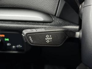 White Audi A3 2017 in Riga, with an engine capacity of 1.50 L and mileage of 153 thousand km for 13900 €, photo 21 on AUTOMOTO.COM.LV