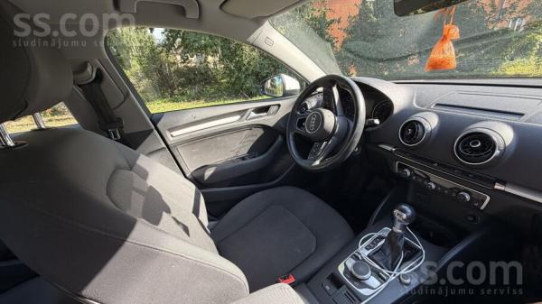 Balts Audi A3 2017 Rīga, ar dzinēja tilpumu 1.50 L un nobraukumu 131 tūkst. km par 13500 €, foto 6 vietnē AUTOMOTO.COM.LV