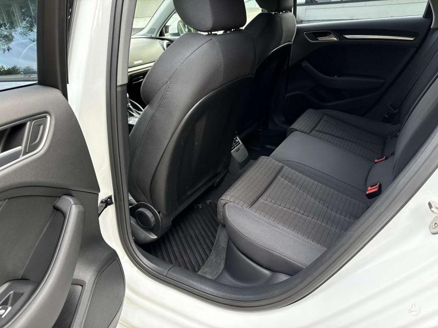 White Audi A3 2017 in Prienai, with an engine capacity of 2.00 L and mileage of 251 thousand km for 12800 €, photo 30 on AUTOMOTO.COM.LV