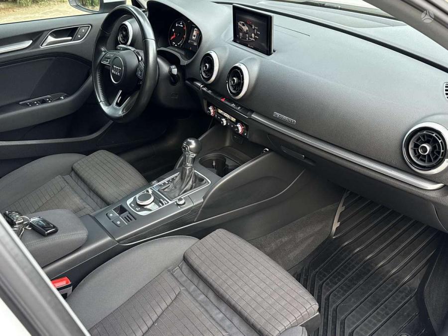 White Audi A3 2017 in Prienai, with an engine capacity of 2.00 L and mileage of 251 thousand km for 12800 €, photo 34 on AUTOMOTO.COM.LV