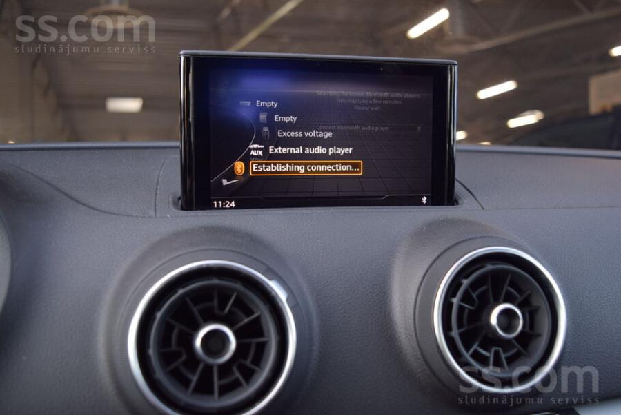 Balts Audi A3 2017 Rīga, ar dzinēja tilpumu 1.50 L un nobraukumu 131 tūkst. km par 12500 €, foto 9 vietnē AUTOMOTO.COM.LV