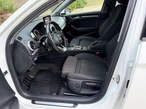 White Audi A3 2017 in Prienai, with an engine capacity of 2.00 L and mileage of 251 thousand km for 12200 €, photo 26 on AUTOMOTO.COM.LV
