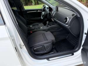 White Audi A3 2017 in Prienai, with an engine capacity of 2.00 L and mileage of 251 thousand km for 12200 €, photo 31 on AUTOMOTO.COM.LV
