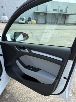 Balts Audi A3 2018 Viļņa, ar dzinēja tilpumu 2.00 L un nobraukumu 181 tūkst. km par 13800 €, foto 42 vietnē AUTOMOTO.COM.LV
