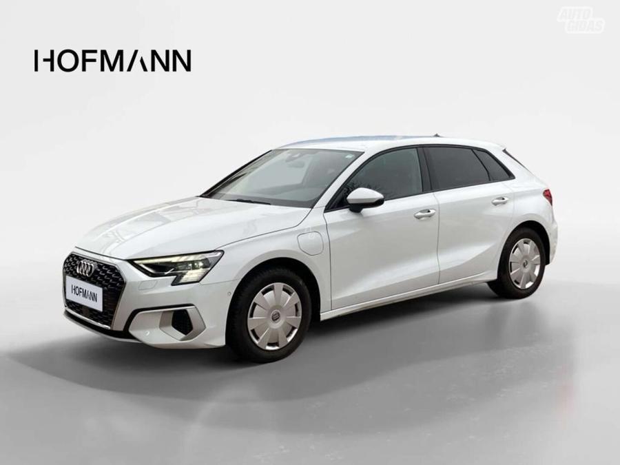 White Audi A3 2020 in Kaunas, with an engine capacity of 1.40 L and mileage of 38 thousand km for 24347 €, photo 1 on AUTOMOTO.COM.LV