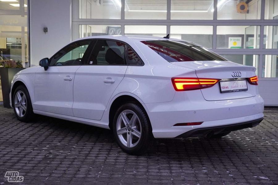 Balts Audi A3 2020 Kauņa, ar dzinēja tilpumu 1.00 L un nobraukumu 53 tūkst. km par 22349 €, foto 3 vietnē AUTOMOTO.COM.LV
