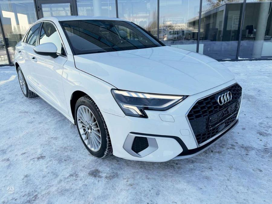 White Audi A3 2021 in Kaunas, with an engine capacity of 1.00 L and mileage of 178 thousand km for 17500 €, photo 3 on AUTOMOTO.COM.LV