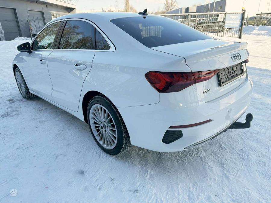 White Audi A3 2021 in Kaunas, with an engine capacity of 1.00 L and mileage of 178 thousand km for 17500 €, photo 5 on AUTOMOTO.COM.LV
