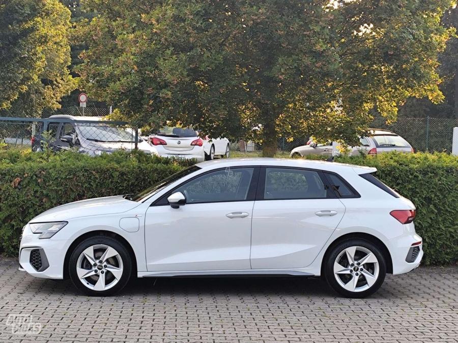 White Audi A3 2022 in Kaunas, with an engine capacity of 1.40 L and mileage of 68 thousand km for 26402 €, photo 7 on AUTOMOTO.COM.LV