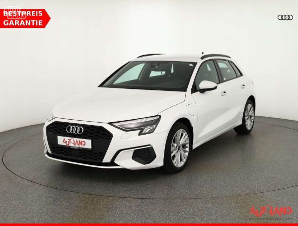 White Audi A3 2022 in Kaunas, with an engine capacity of 1.40 L and mileage of 46 thousand km for 27437 €, photo 1 on AUTOMOTO.COM.LV