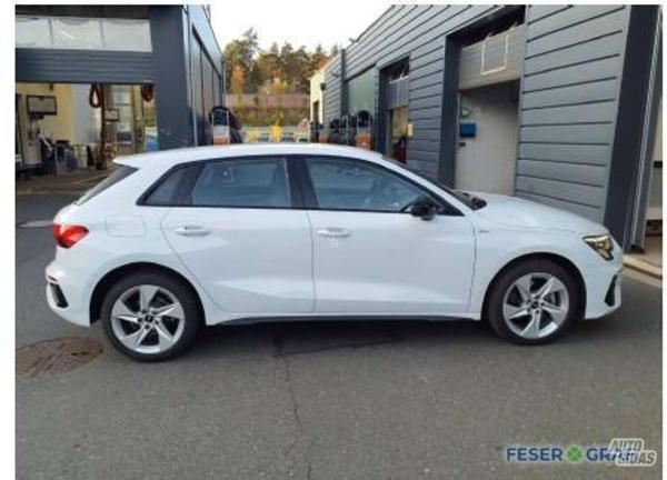 Balts Audi A3 2022 Kauņa, ar dzinēja tilpumu 1.40 L un nobraukumu 30 tūkst. km par 31134 €, foto 5 vietnē AUTOMOTO.COM.LV