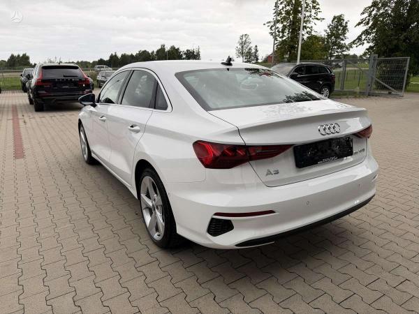 White Audi A3 2022 in Siauliai, with an engine capacity of 1.50 L and mileage of 176 thousand km for 18990 €, photo 10 on AUTOMOTO.COM.LV