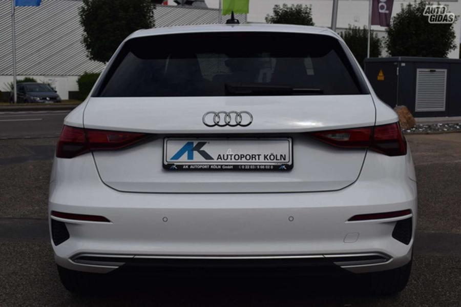White Audi A3 2023 in Kaunas, with an engine capacity of 2.00 L and mileage of 74 thousand km for 26820 €, photo 11 on AUTOMOTO.COM.LV