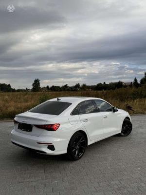 White Audi A3 2024 in Klaipeda, with an engine capacity of 2.00 L and mileage of 43 thousand km for 25500 €, photo 10 on AUTOMOTO.COM.LV