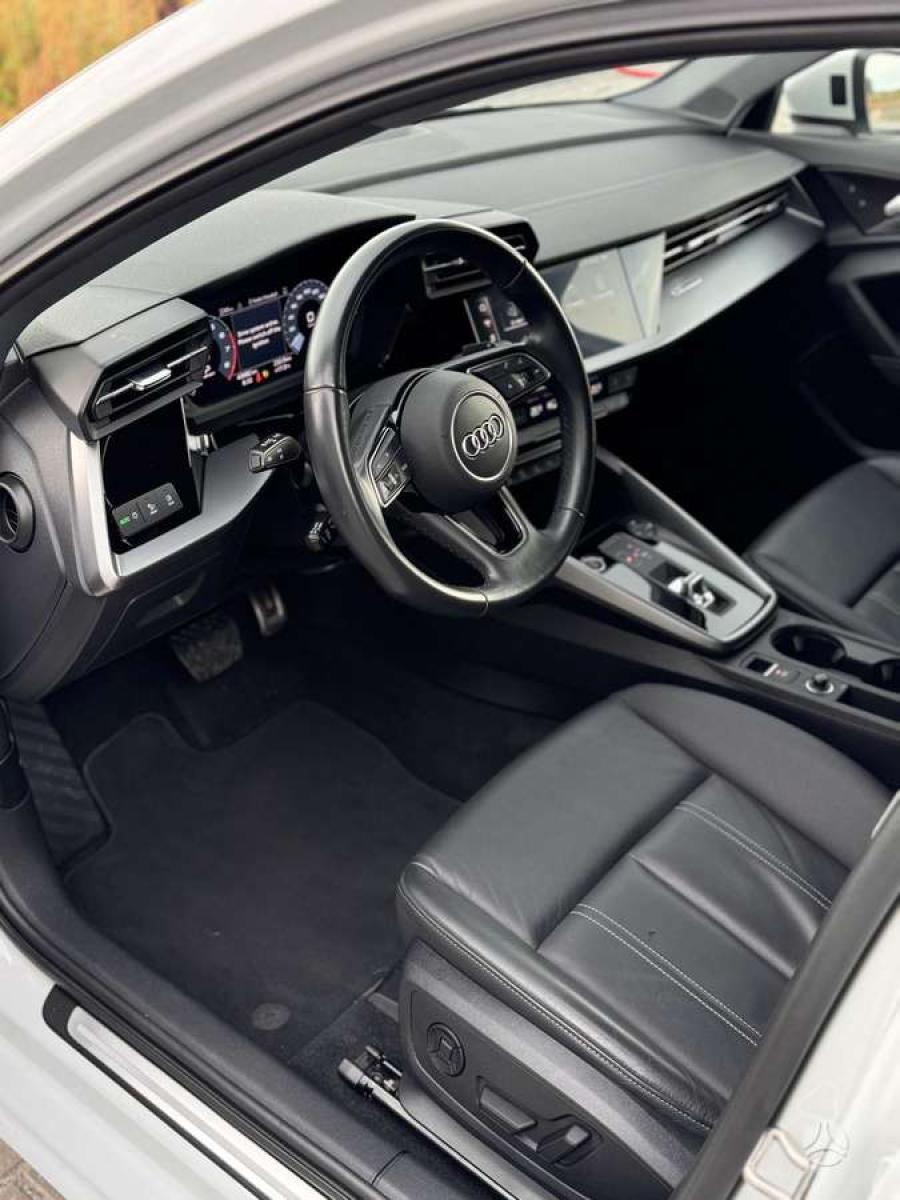 White Audi A3 2024 in Klaipeda, with an engine capacity of 2.00 L and mileage of 43 thousand km for 25500 €, photo 23 on AUTOMOTO.COM.LV