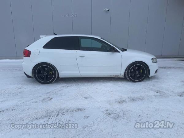 White Audi A3 2009 in Tartu, with an engine capacity of 1.80 L and mileage of 196 thousand km for 7900 €, photo 4 on AUTOMOTO.COM.LV