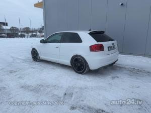 White Audi A3 2009 in Tartu, with an engine capacity of 1.80 L and mileage of 196 thousand km for 7900 €, photo 11 on AUTOMOTO.COM.LV