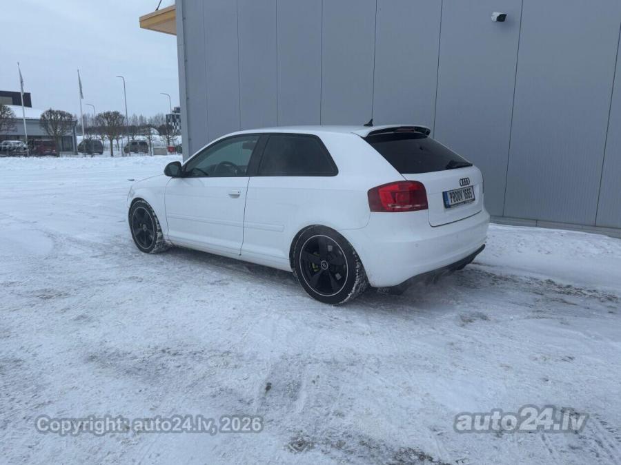 White Audi A3 2009 in Tartu, with an engine capacity of 1.80 L and mileage of 196 thousand km for 7900 €, photo 11 on AUTOMOTO.COM.LV