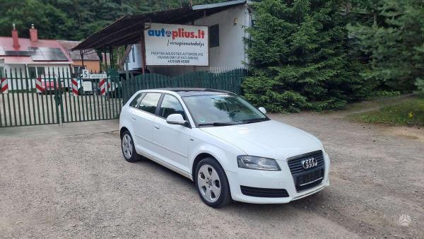 Balts Audi A3 2009 Viļņa, ar dzinēja tilpumu 1.40 L un nobraukumu 213 tūkst. km par 4300 €, foto 1 vietnē AUTOMOTO.COM.LV