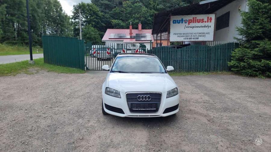 Balts Audi A3 2009 Viļņa, ar dzinēja tilpumu 1.40 L un nobraukumu 213 tūkst. km par 4300 €, foto 4 vietnē AUTOMOTO.COM.LV