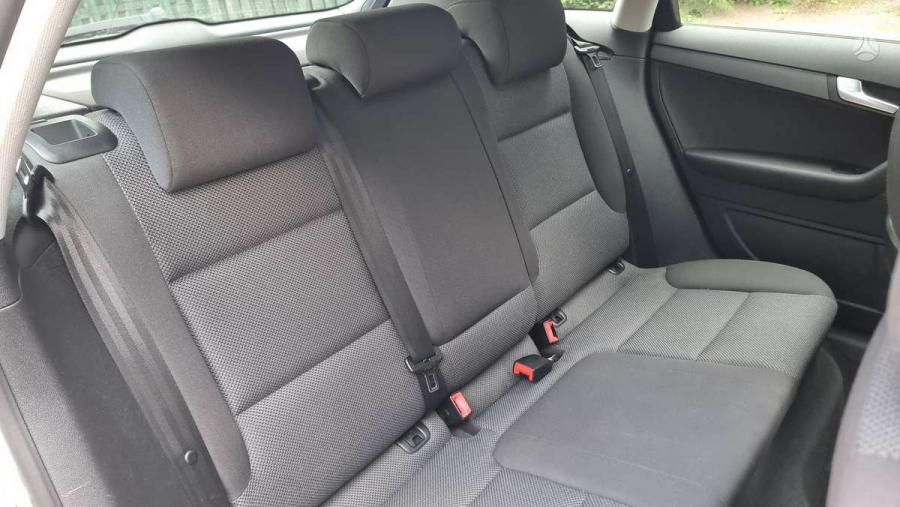 Balts Audi A3 2009 Viļņa, ar dzinēja tilpumu 1.40 L un nobraukumu 213 tūkst. km par 4300 €, foto 23 vietnē AUTOMOTO.COM.LV