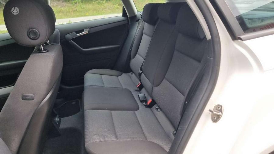 Balts Audi A3 2009 Viļņa, ar dzinēja tilpumu 1.40 L un nobraukumu 213 tūkst. km par 4300 €, foto 25 vietnē AUTOMOTO.COM.LV