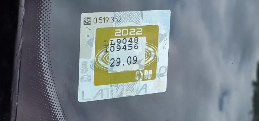 Yellow Audi A3 2001 in Valmiera, with an engine capacity of 1.90 L and mileage of 569 thousand km for 1400 €, photo 13 on AUTOMOTO.COM.LV