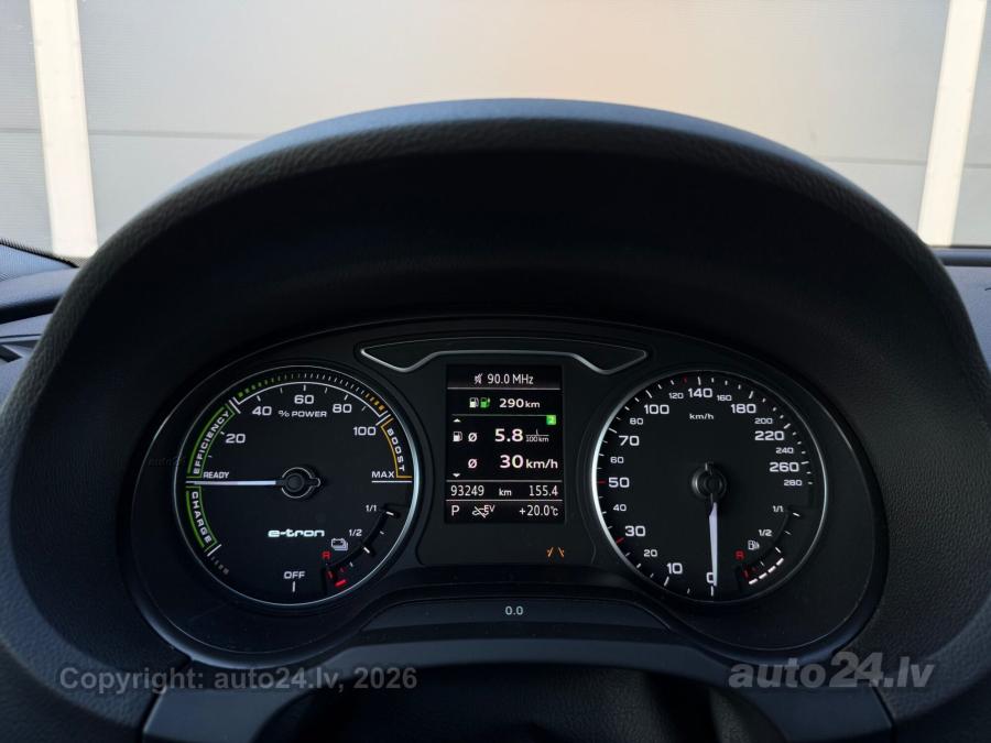 Dzeltens Audi A3 2017 Tallina, ar dzinēja tilpumu 1.40 L un nobraukumu 93 tūkst. km par 14900 €, foto 14 vietnē AUTOMOTO.COM.LV