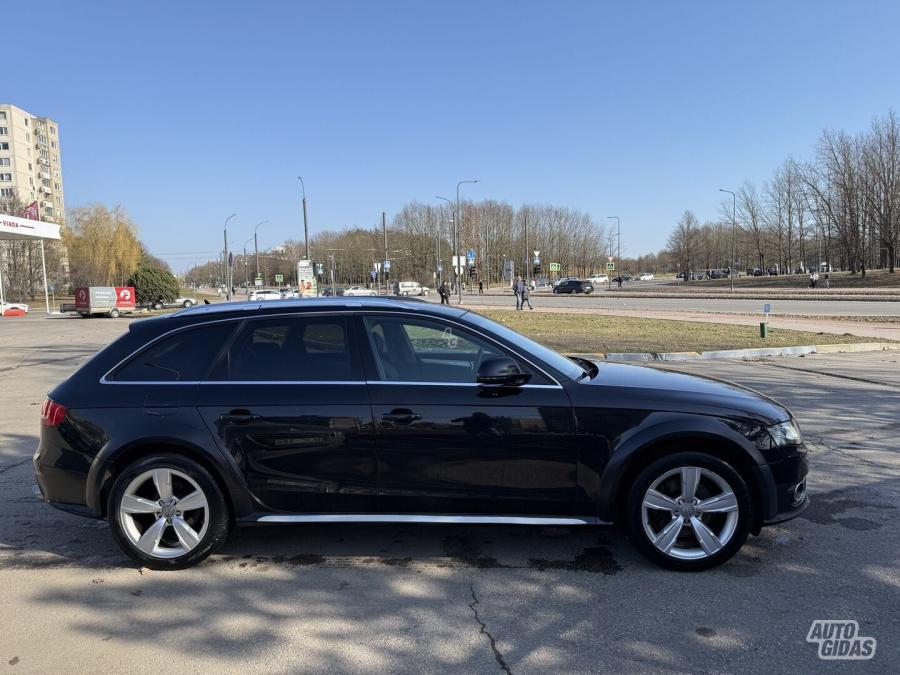 Black Audi A4 Allroad 2009 in Kaunas, with an engine capacity of 2.00 L and mileage of 290 thousand km for 4800 €, photo 2 on AUTOMOTO.COM.LV